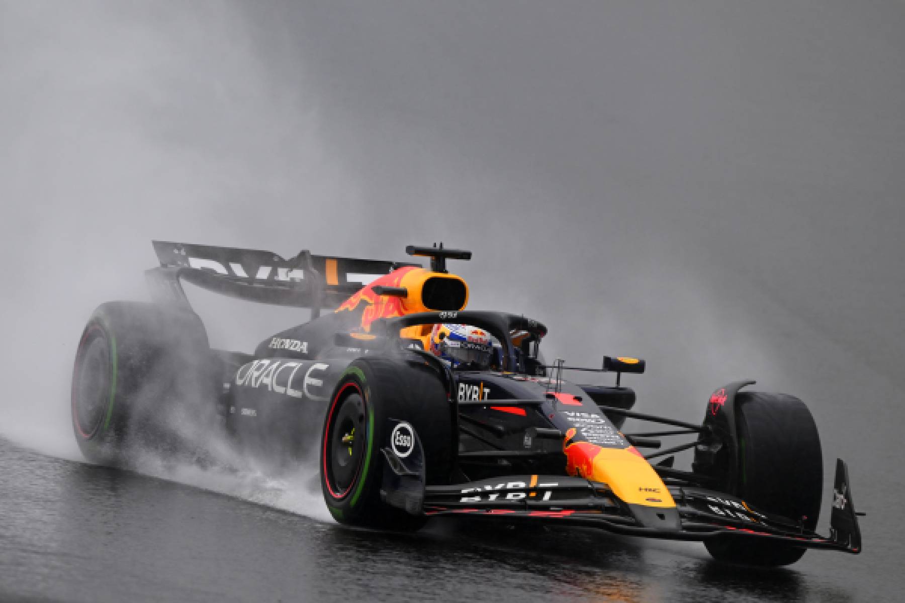 Verstappen gana el Gran Premio de São Paulo - Honda